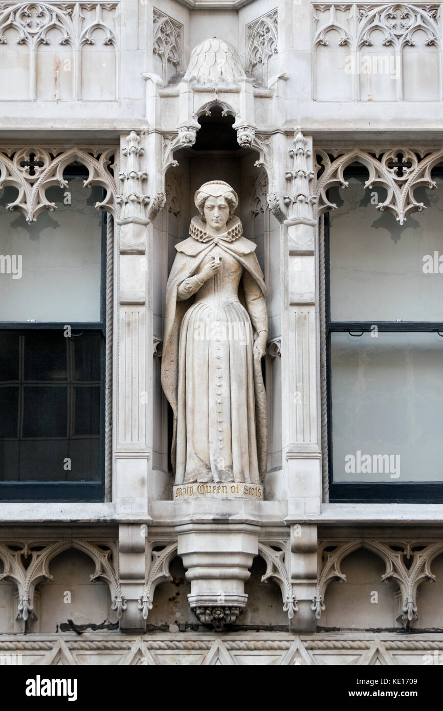 London, England, UK. Statue: Mary Queen of Scots (1905) at Mary Queen ...