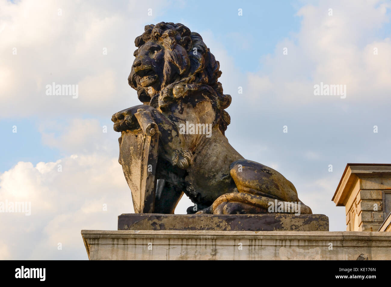 Kaliningrad, lion statue in front of the exchange building Stock Photo ...