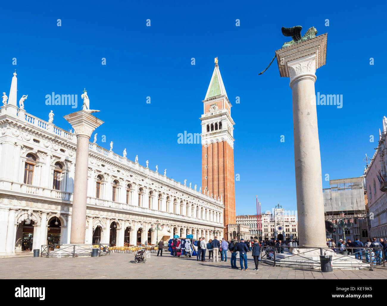 VENICE ITALY VENICE Busy crowds of tourists near the Columns of San ...