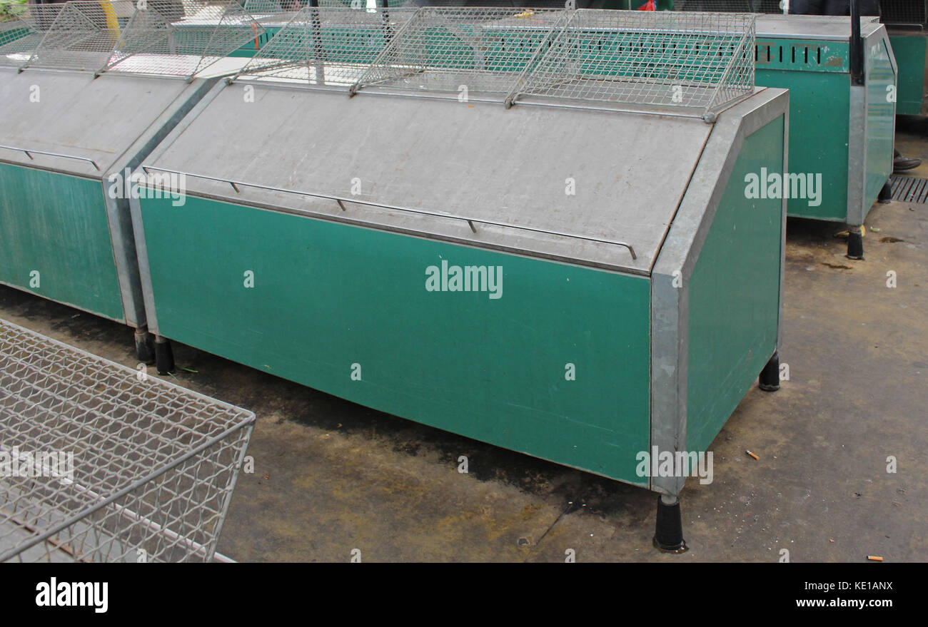 Empty metal modern stall outside on market Stock Photo - Alamy