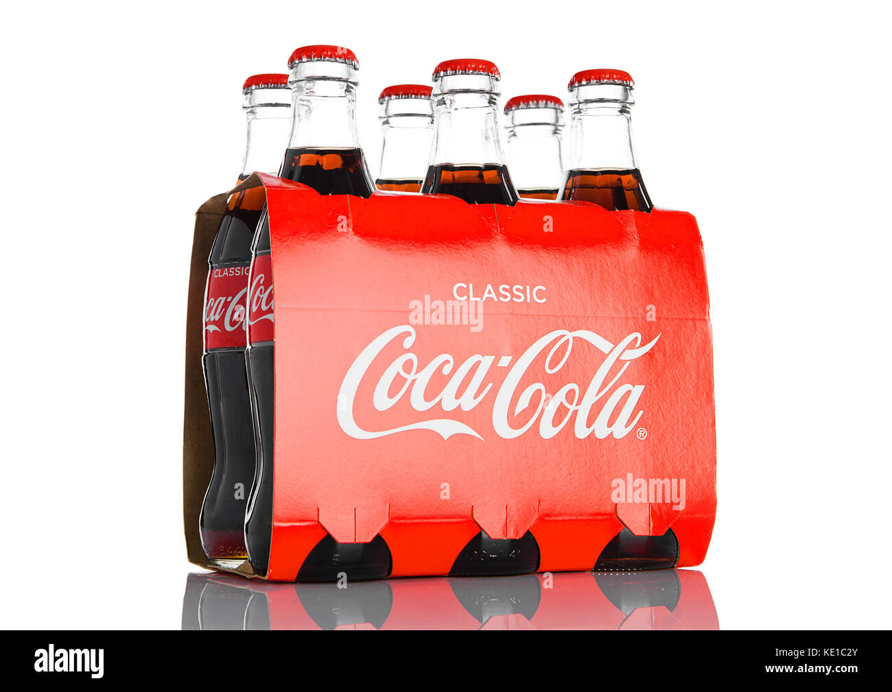 Coca cola six pack glass bottles hi-res stock photography and images ...