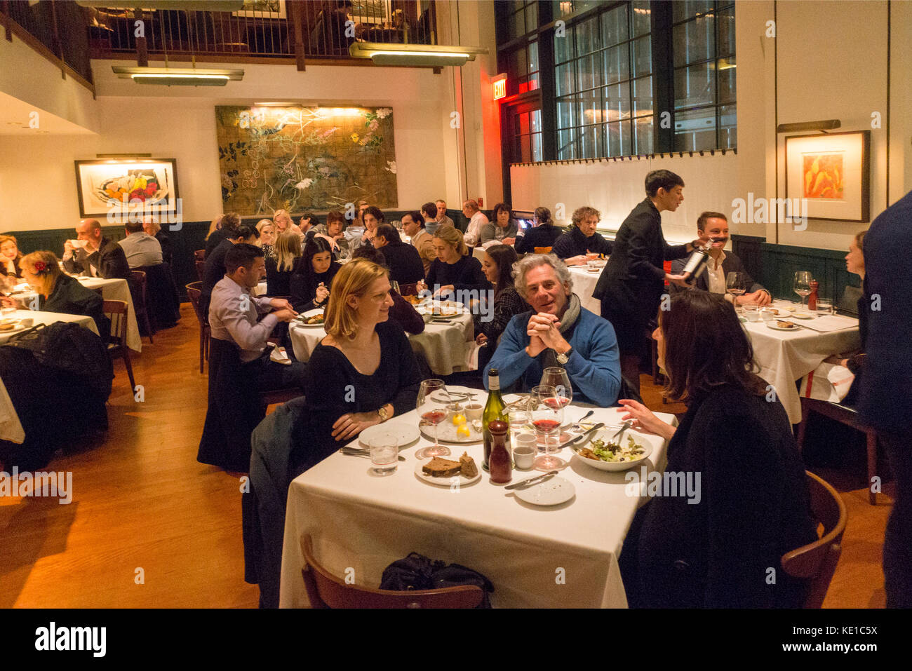 Union Square cafe in Manhattan NYC Stock Photo - Alamy