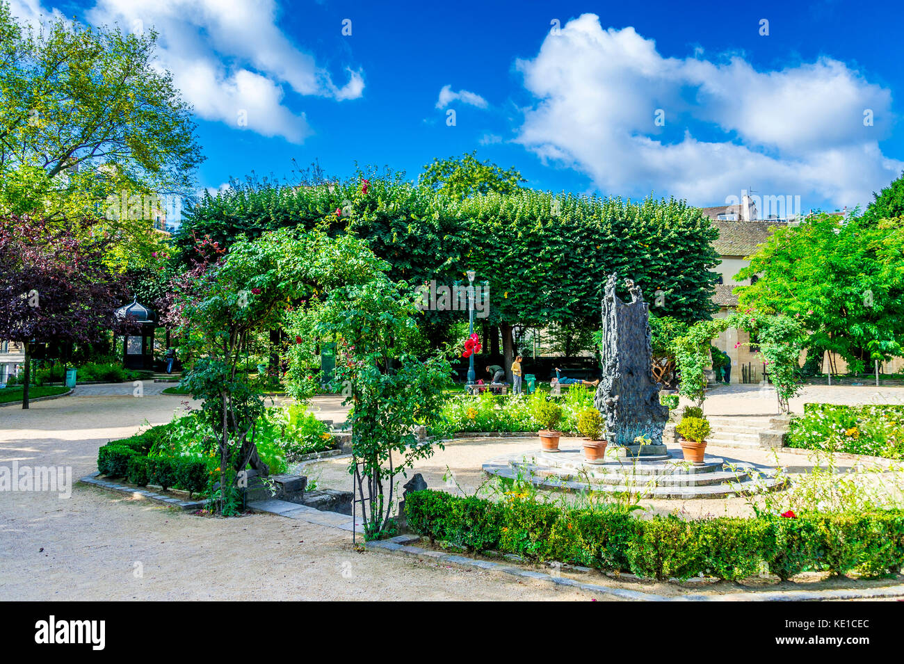 Small garden in the heart of Paris Stock Photo - Alamy