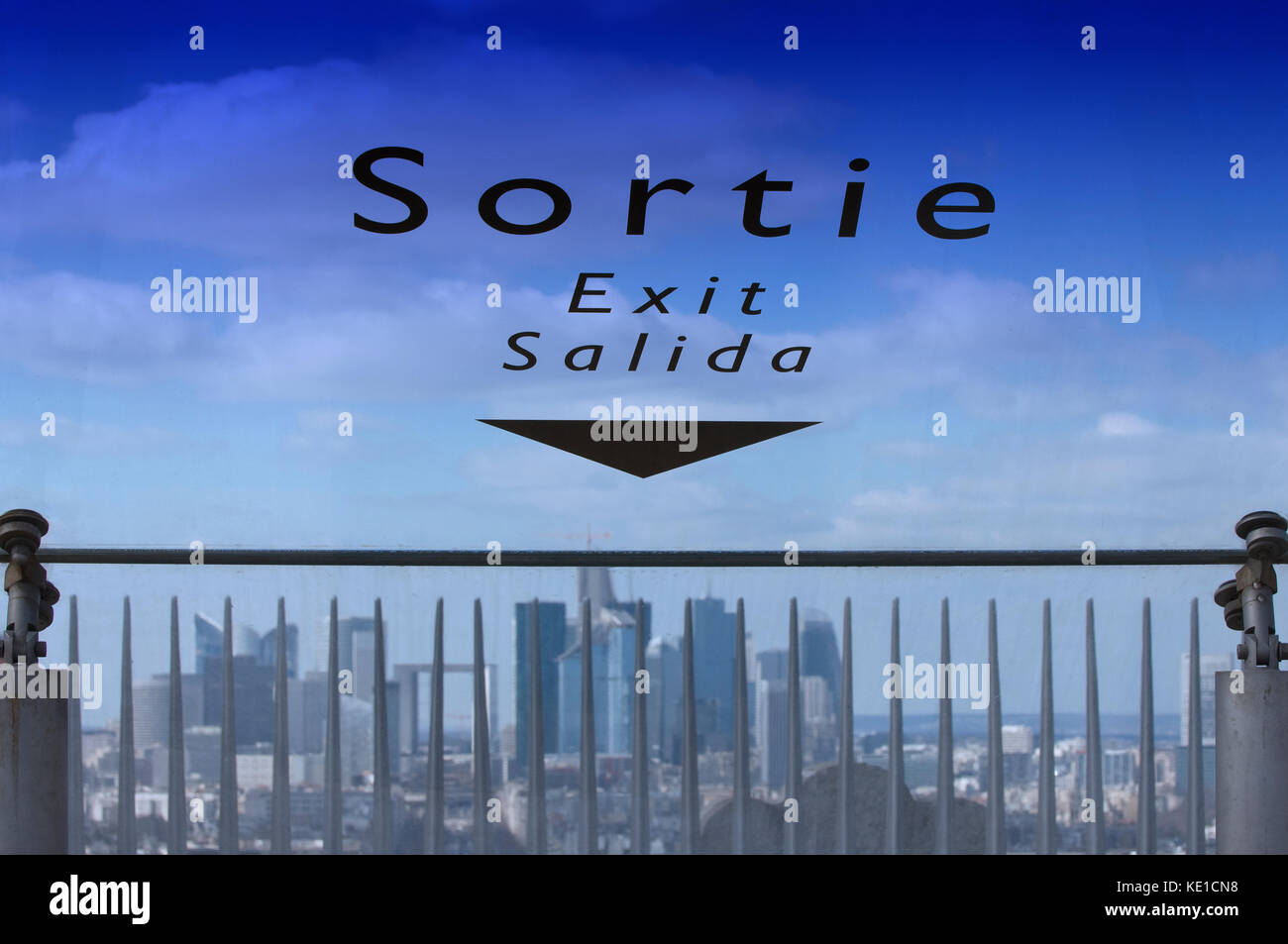 Exit sign, Sortie Signe Sortie Ausgangs Anzeigetafel, Sortie Stock ...