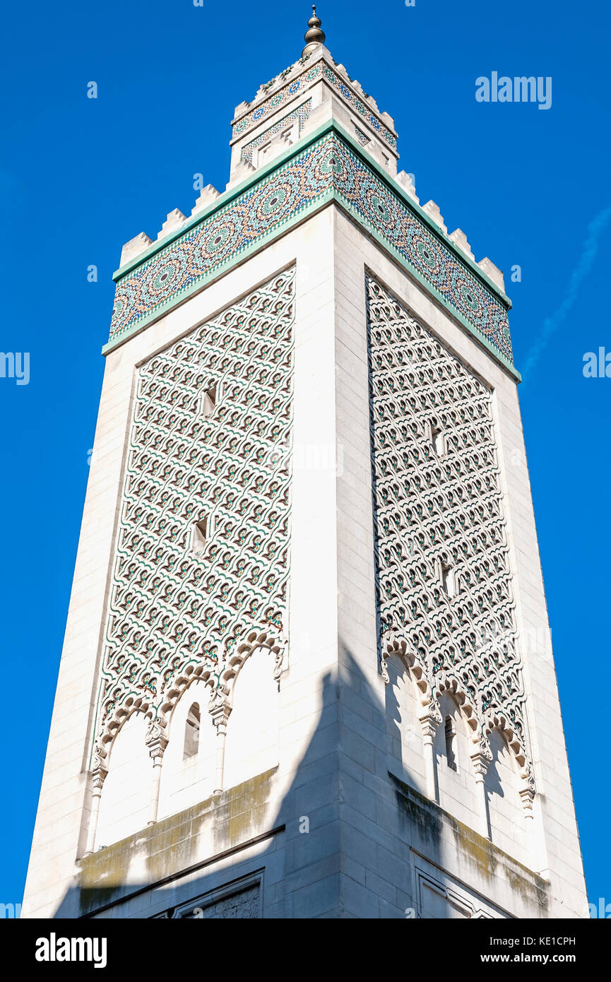 The great mosque paris hi-res stock photography and images - Alamy