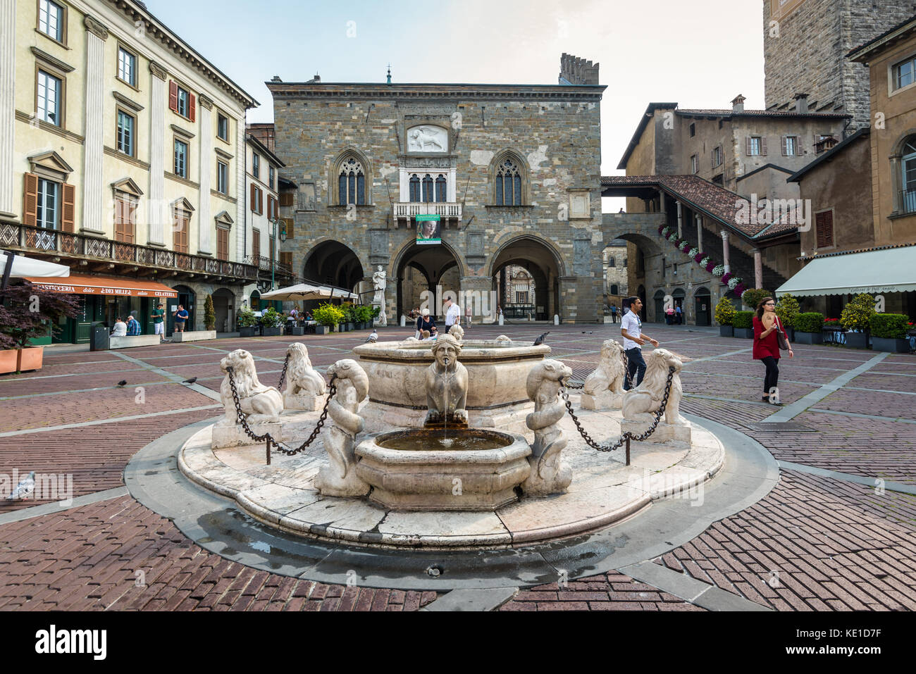 Bergamo old town hi-res stock photography and images - Alamy