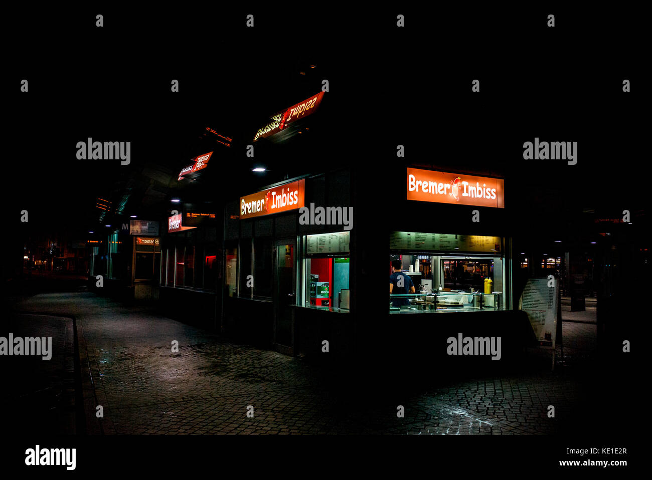 Hauptbahnhof night cafe hi-res stock photography and images - Alamy