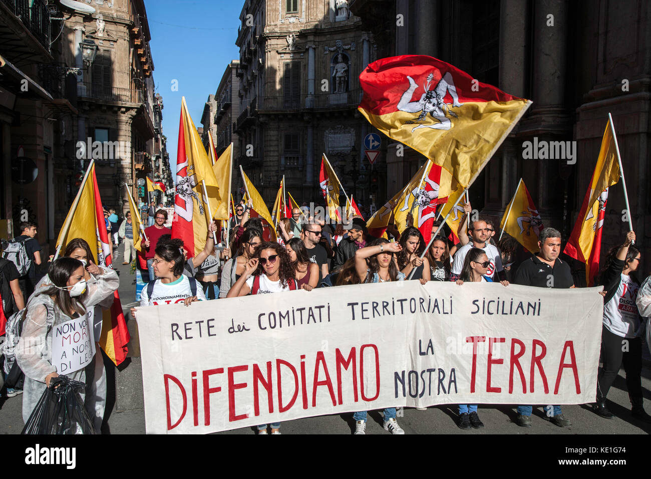 Sicilian autonomists hi-res stock photography and images - Alamy