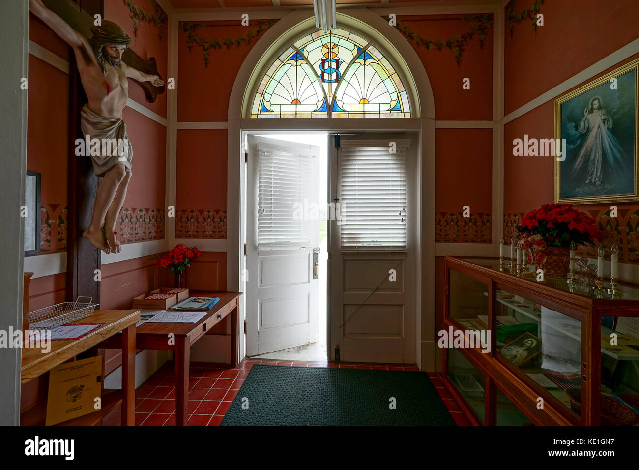Foyer church hi-res stock photography and images - Alamy