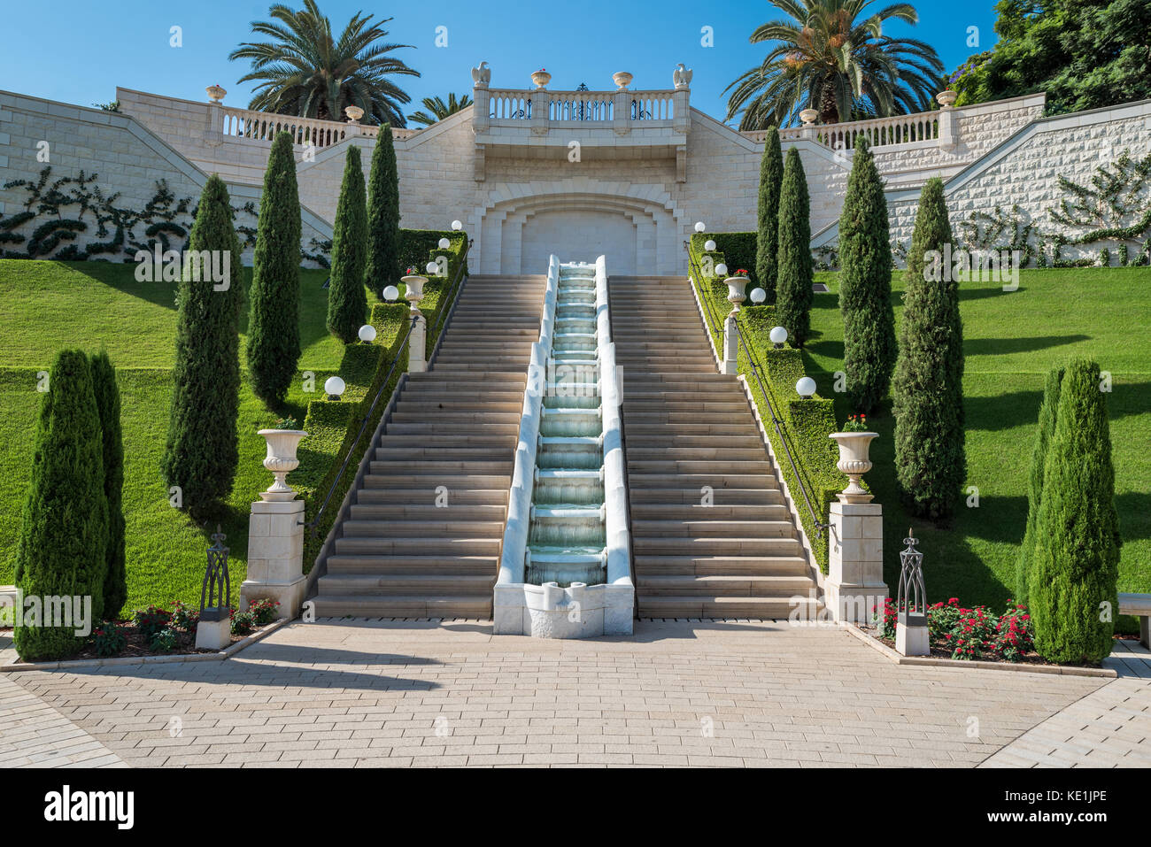 Israel, Haifa: Bahá'í World Centre buildings - a place of pilgrimage ...