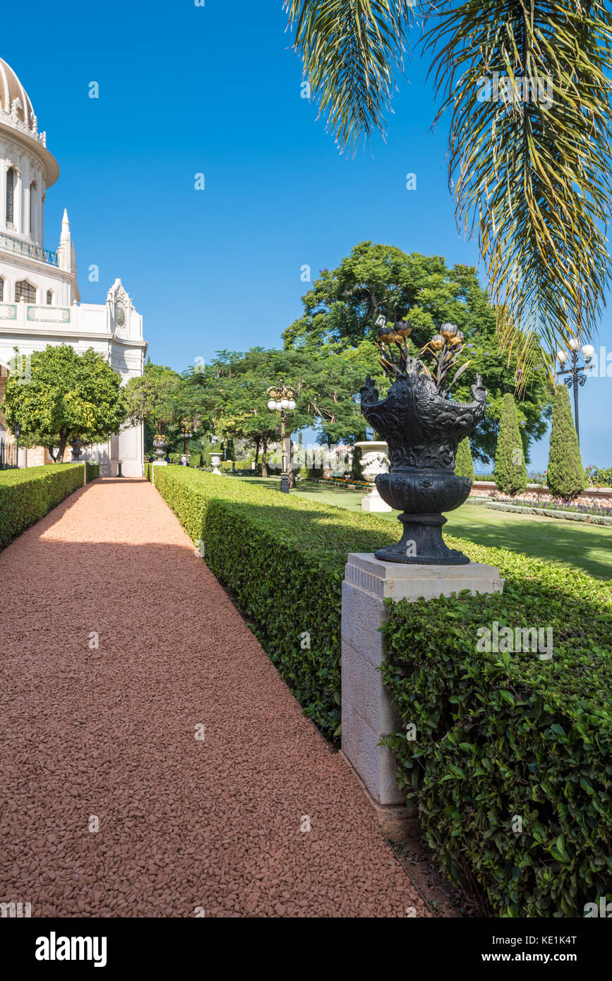 Israel, Haifa: Bahá'í World Centre buildings - a place of pilgrimage ...