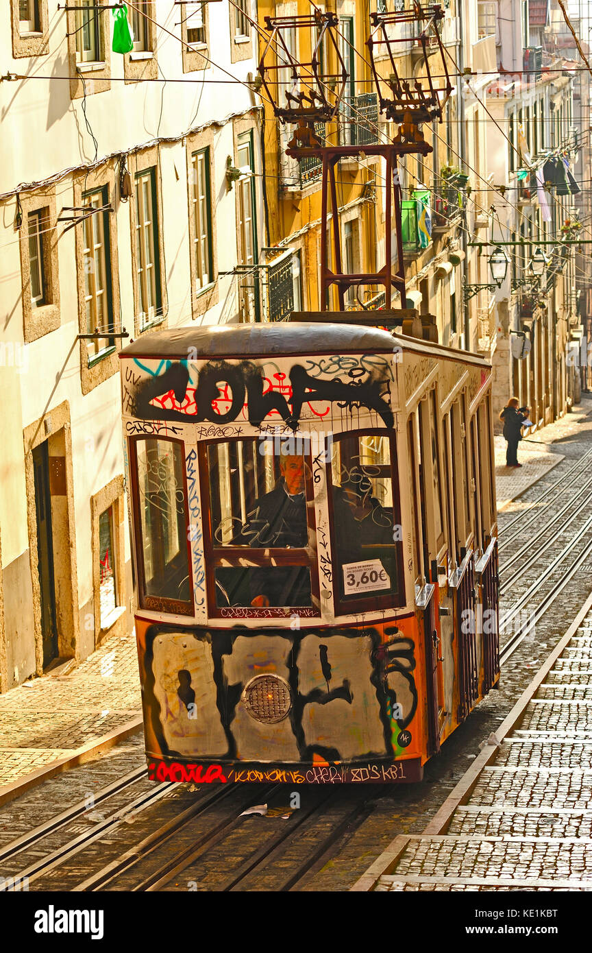 Bica Funicular at Calcada do Combro, Lisbon, Portugal Stock Photo - Alamy