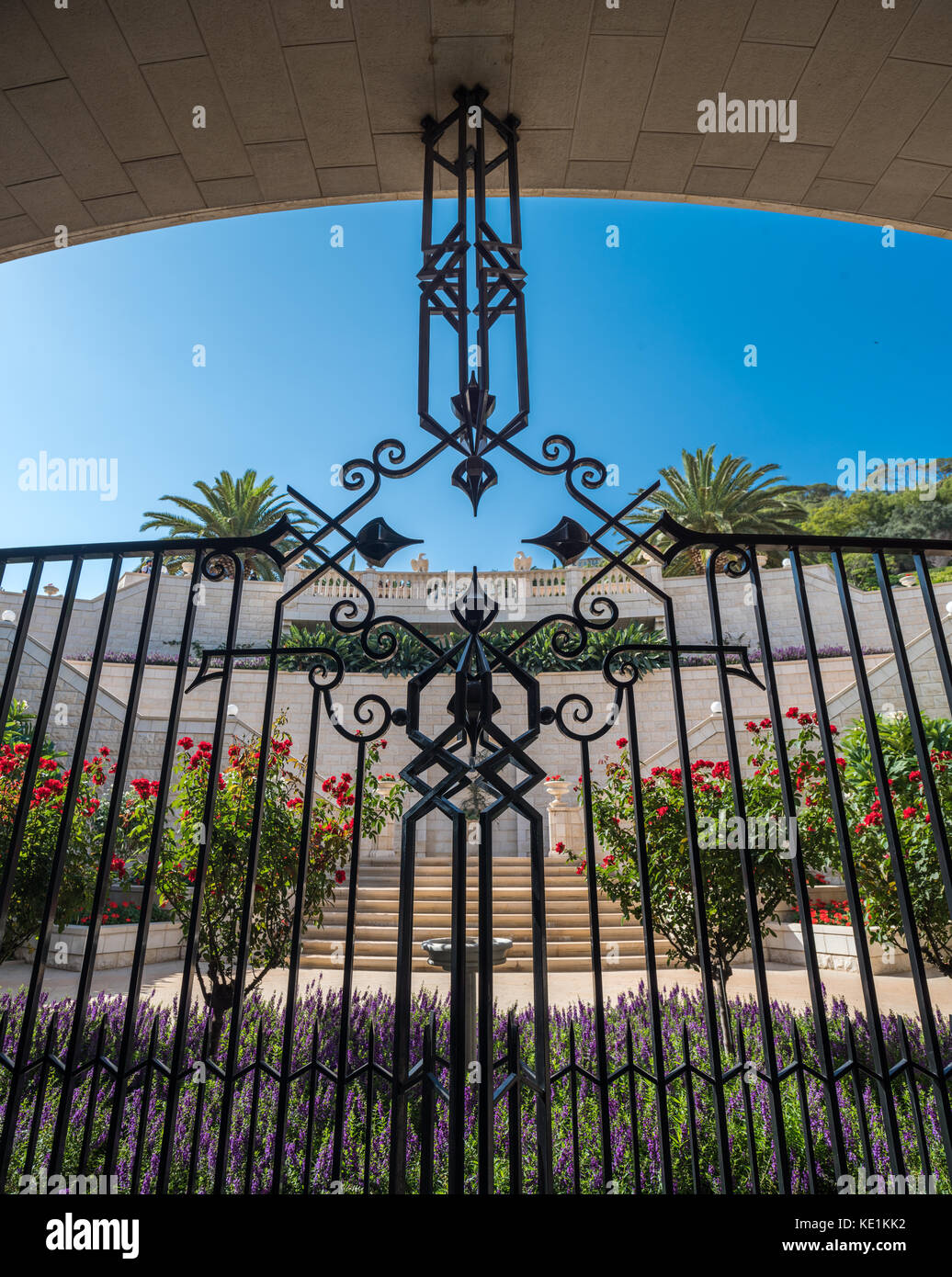 Israel, Haifa: Bahá'í World Centre buildings - a place of pilgrimage ...