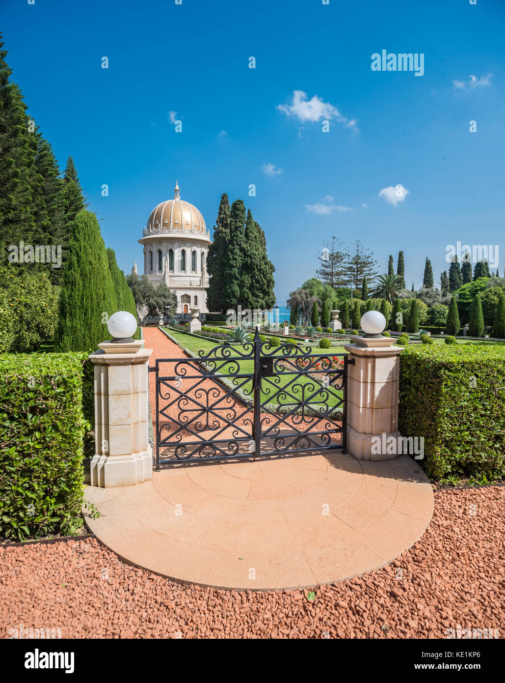 Israel, Haifa: Bahá'í World Centre buildings - a place of pilgrimage ...
