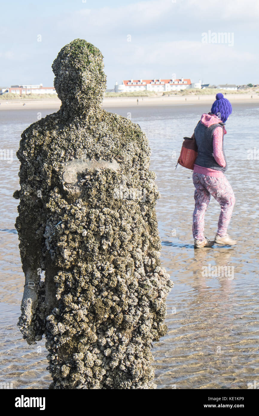 Anthony,Gormley,statues,iron,men,Another Place,art,installation,on ...
