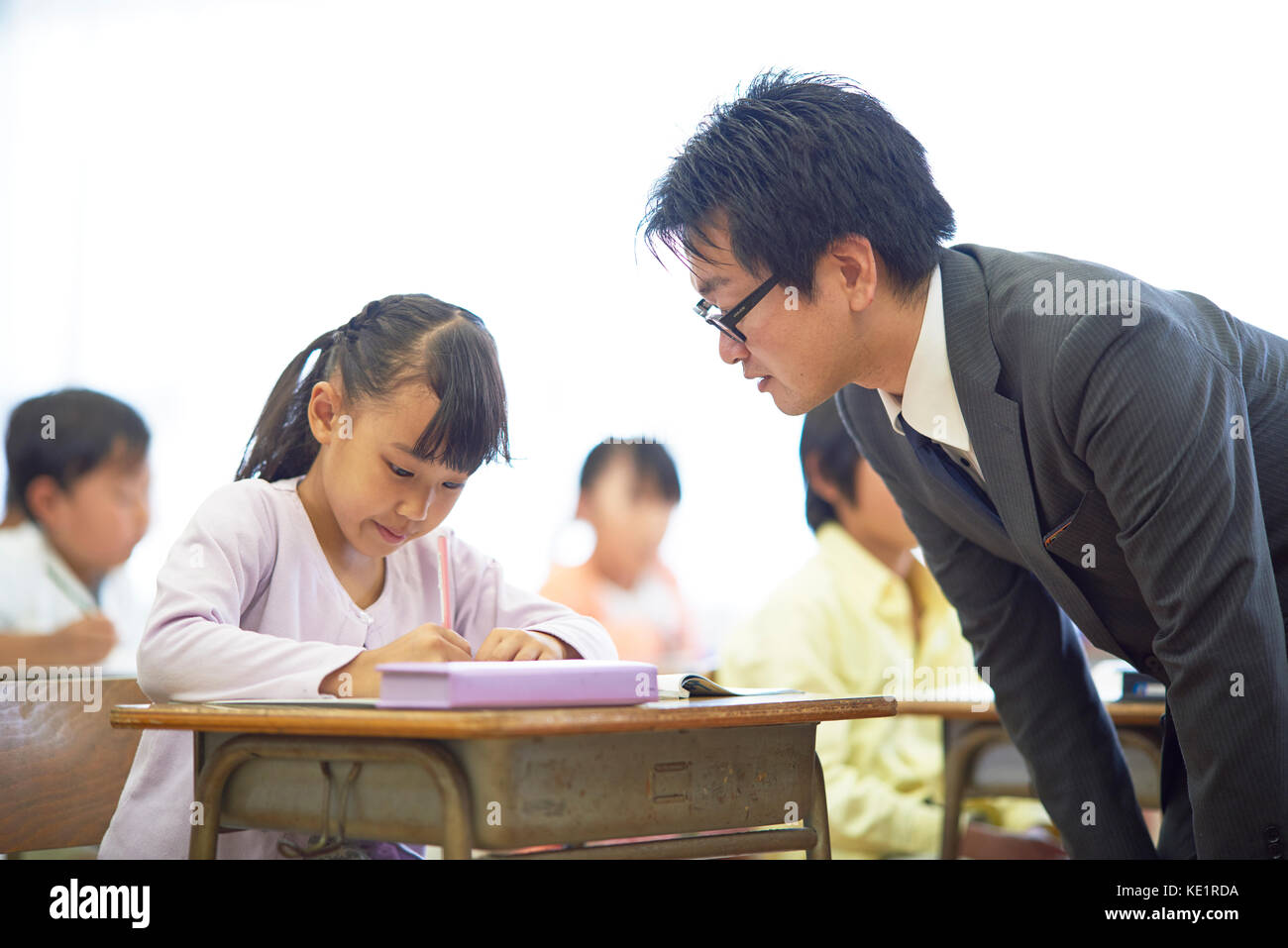 Teacher japan classroom hi-res stock photography and images - Alamy
