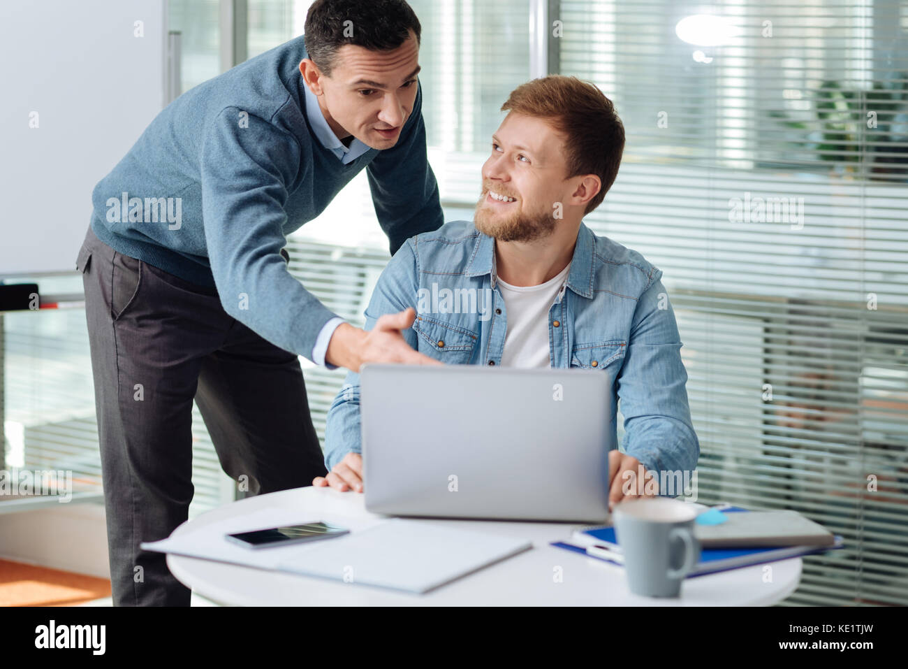 Insistent High Resolution Stock Photography and Images - Alamy