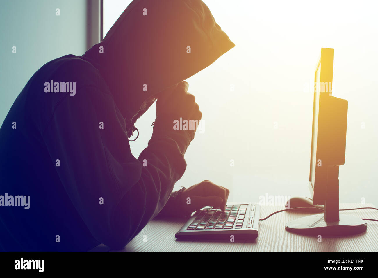 Deep web hi-res stock photography and images - Alamy