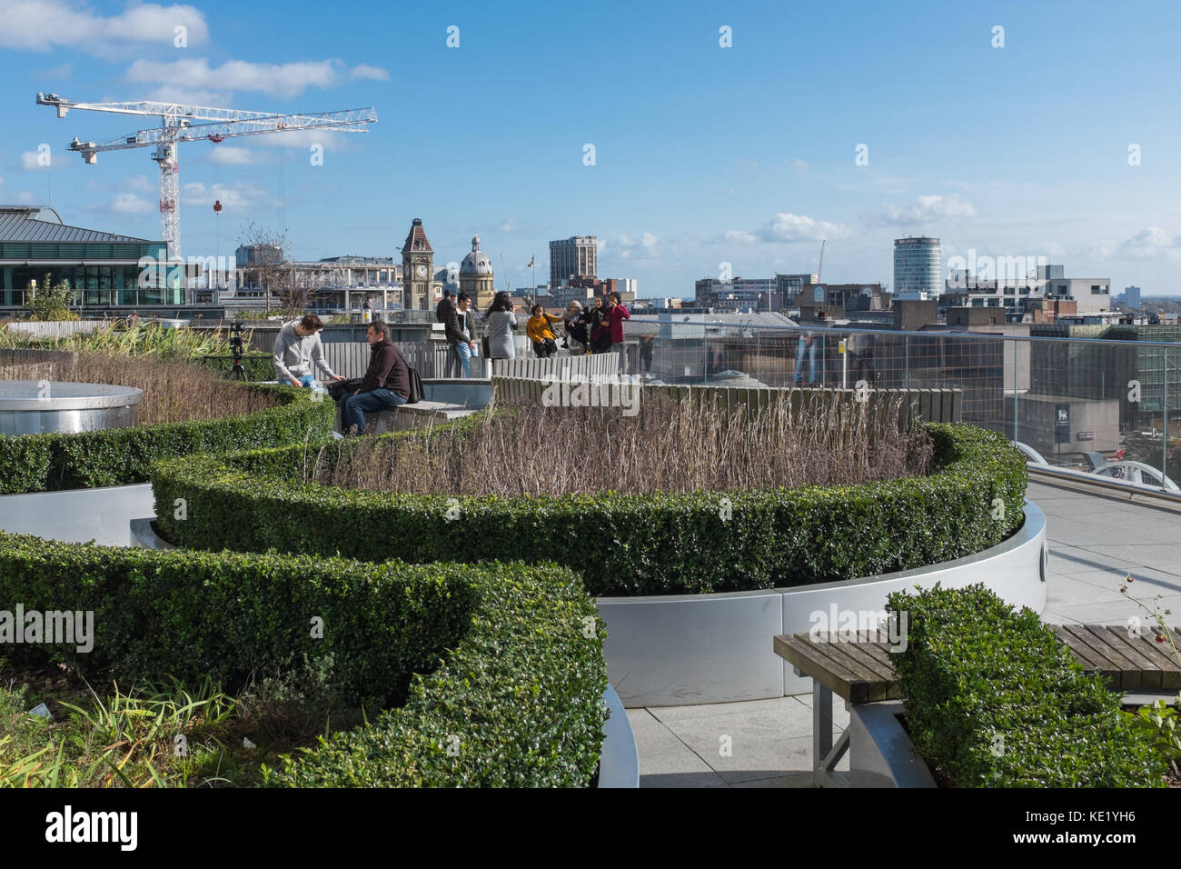 Birmingham library roof garden hi-res stock photography and images - Alamy