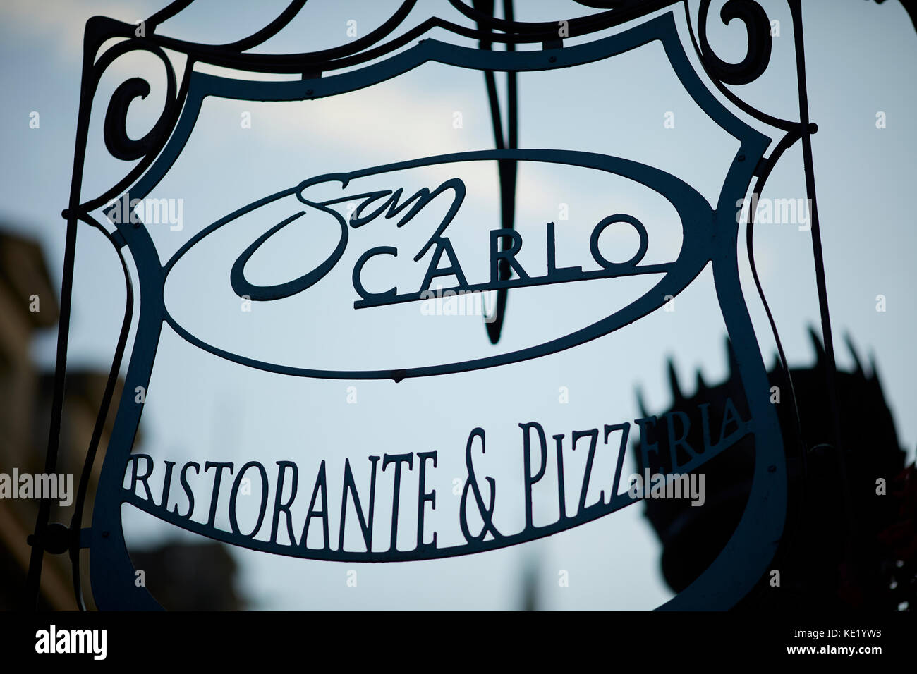San Carlo Italian restaurant chain sign Stock Photo - Alamy