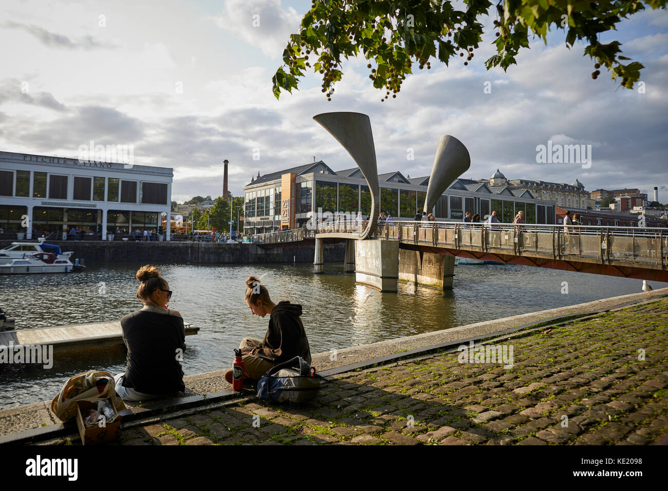 Pero's Bridge Bristol city centre Stock Photo - Alamy
