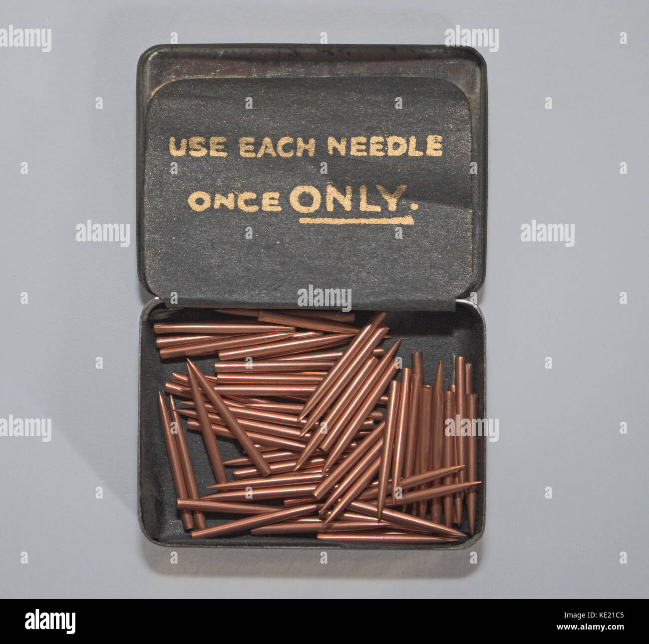 Record needles hi-res stock photography and images - Alamy