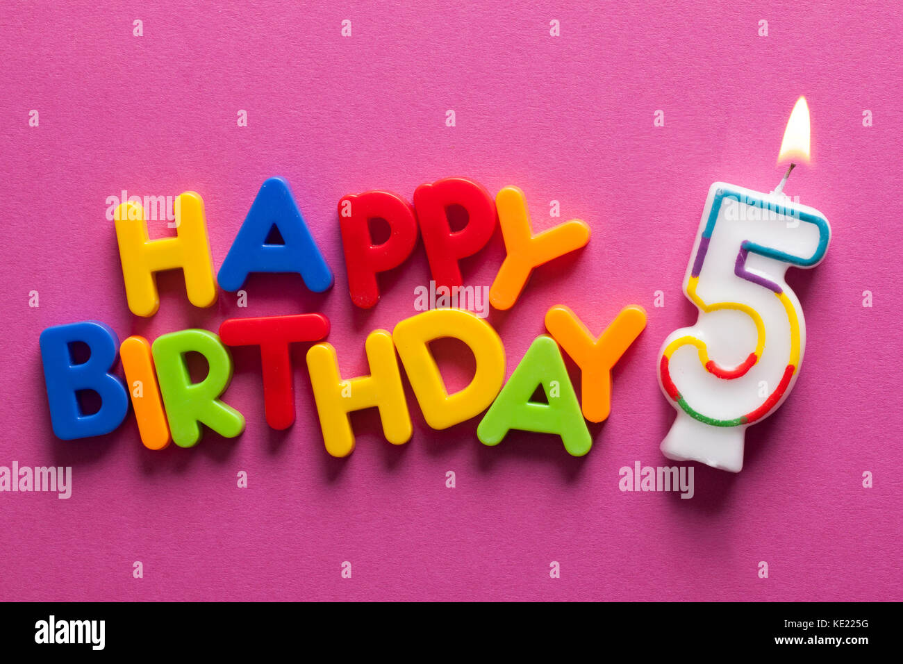 Number 5 happy birthday celebration candle Stock Photo - Alamy