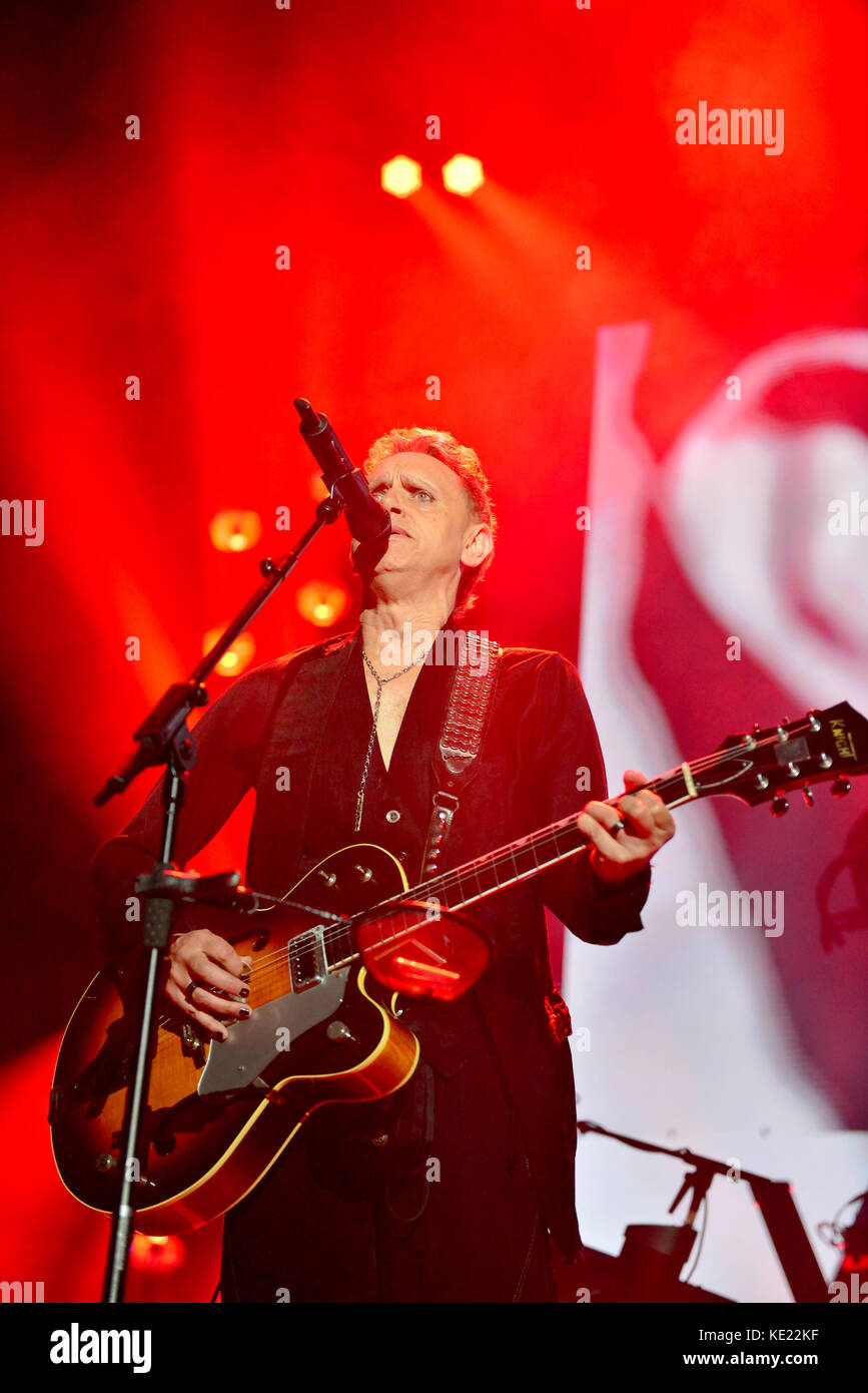 Depeche Mode Global Spirit Tour at American Airlines Arena Featuring ...