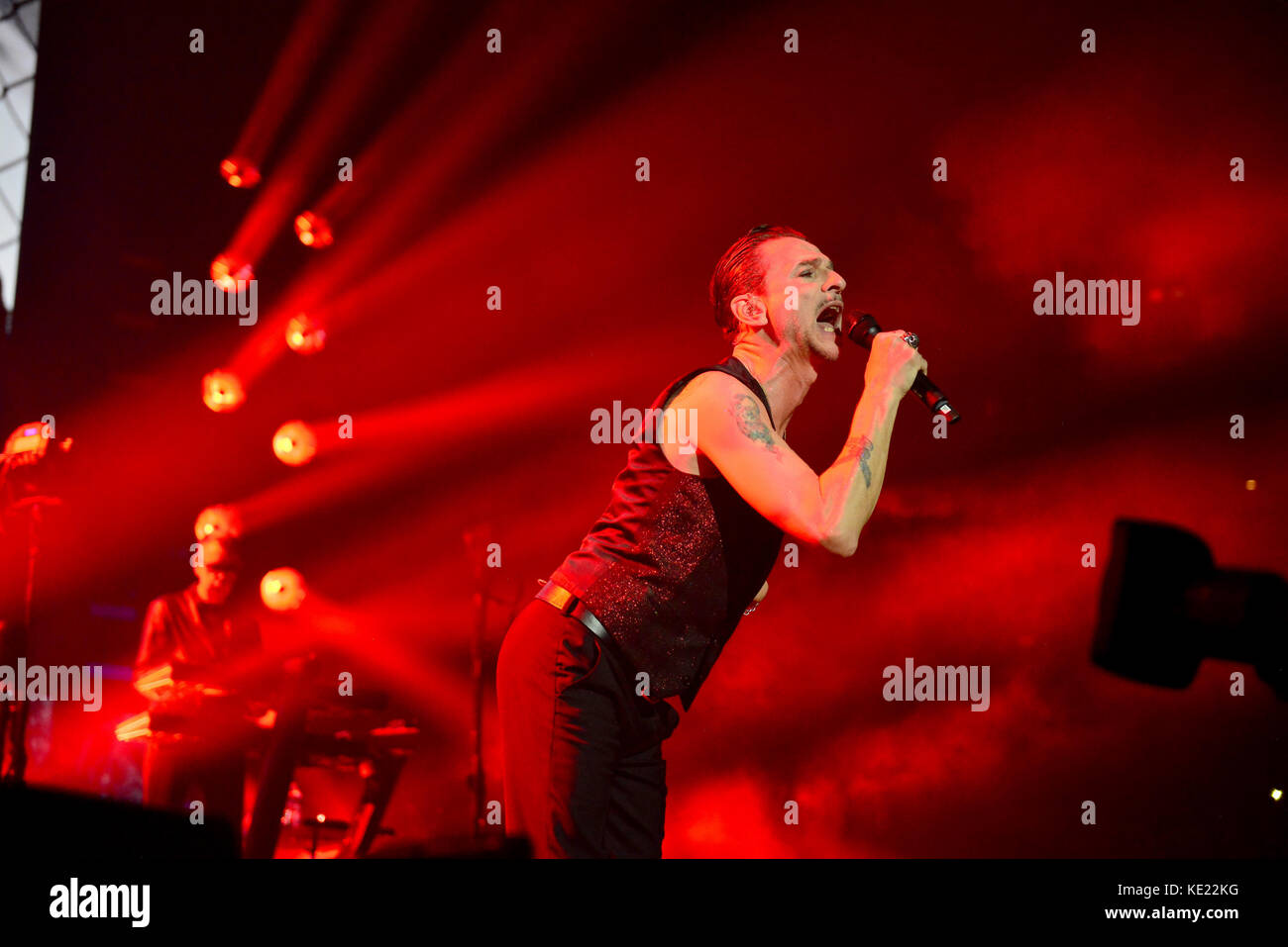 Depeche Mode Global Spirit Tour at American Airlines Arena Featuring ...