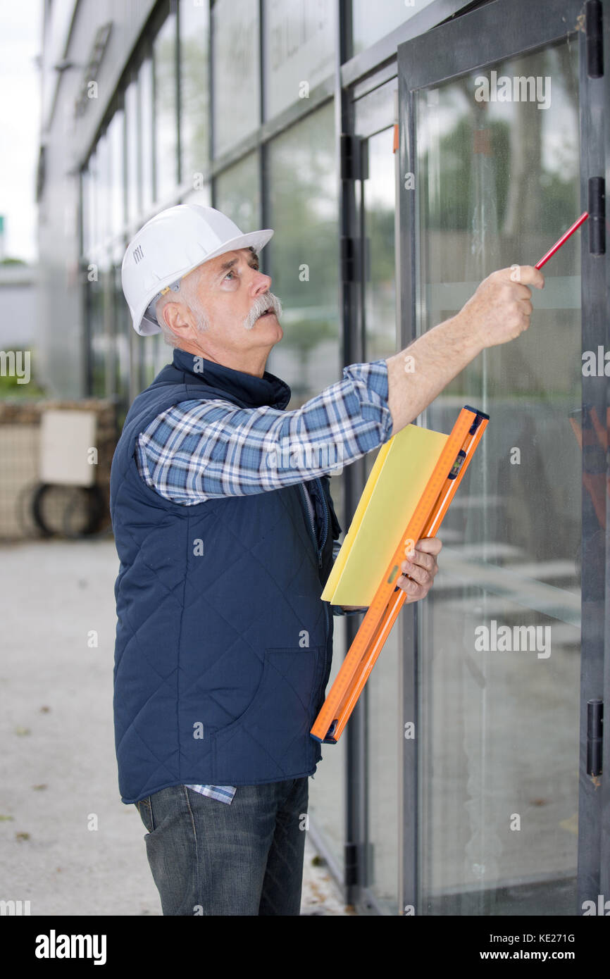 senior foreman at construction site Stock Photo - Alamy