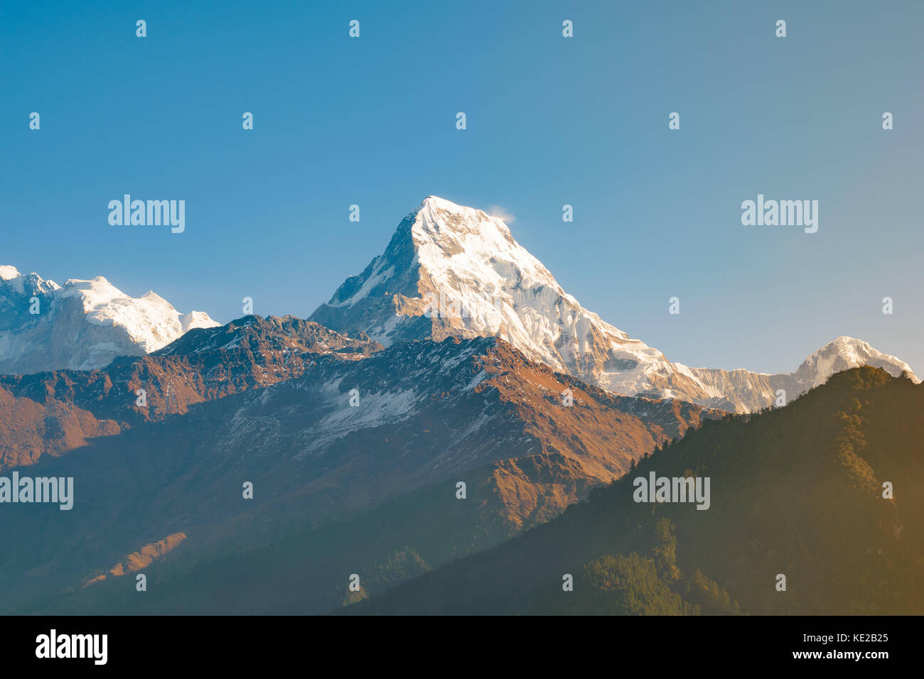 Machhapuchhare peak in the Annapurna range of mountains, Himalaya, at ...
