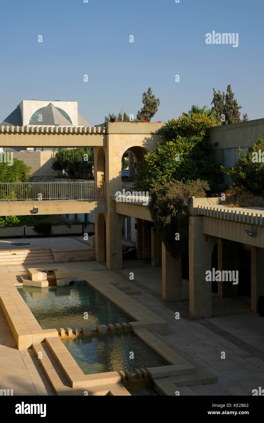 Jerusalem mercaz shimshon – beit shmuel hi-res stock photography and ...