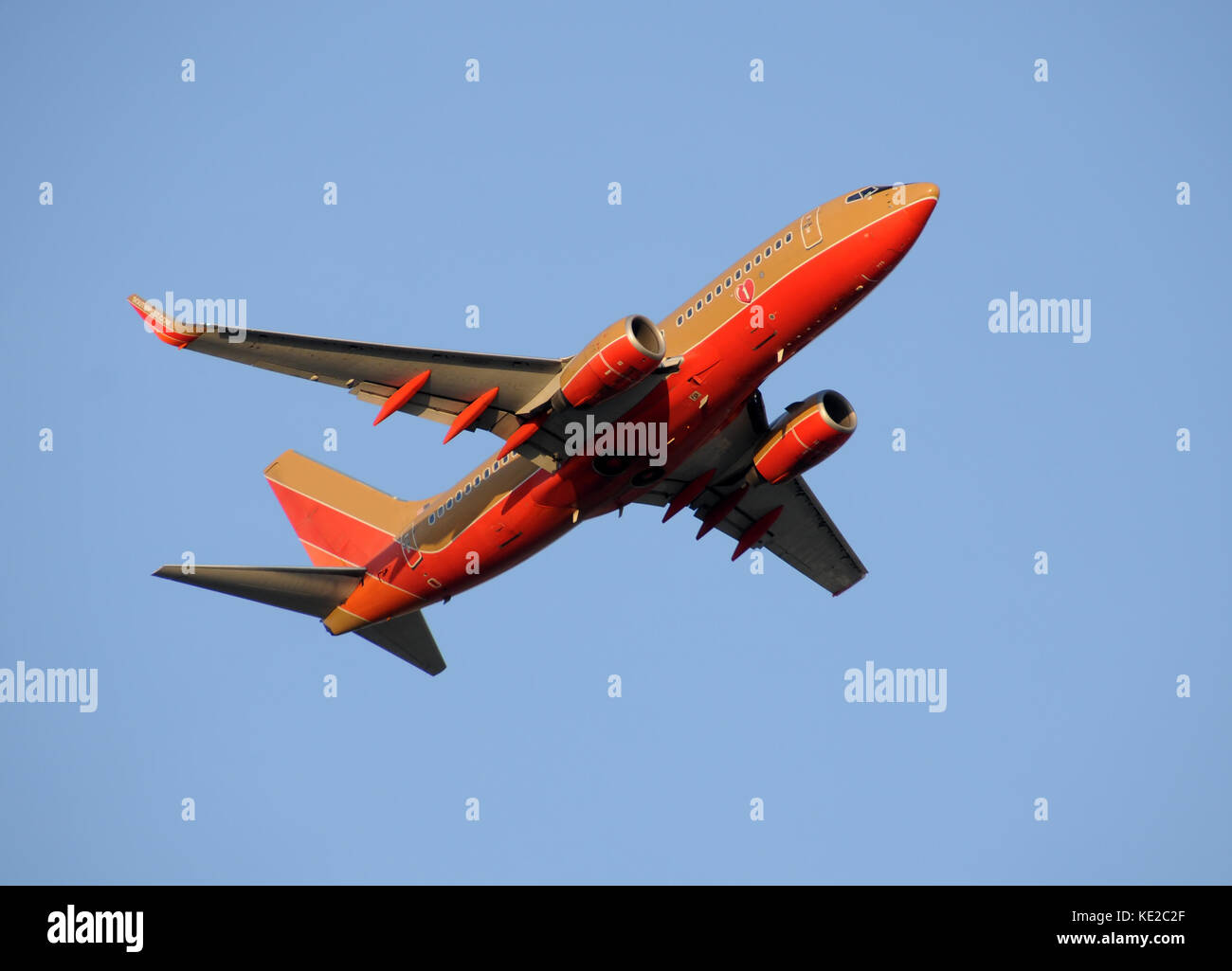 Modern jet airplane taking off Stock Photo - Alamy