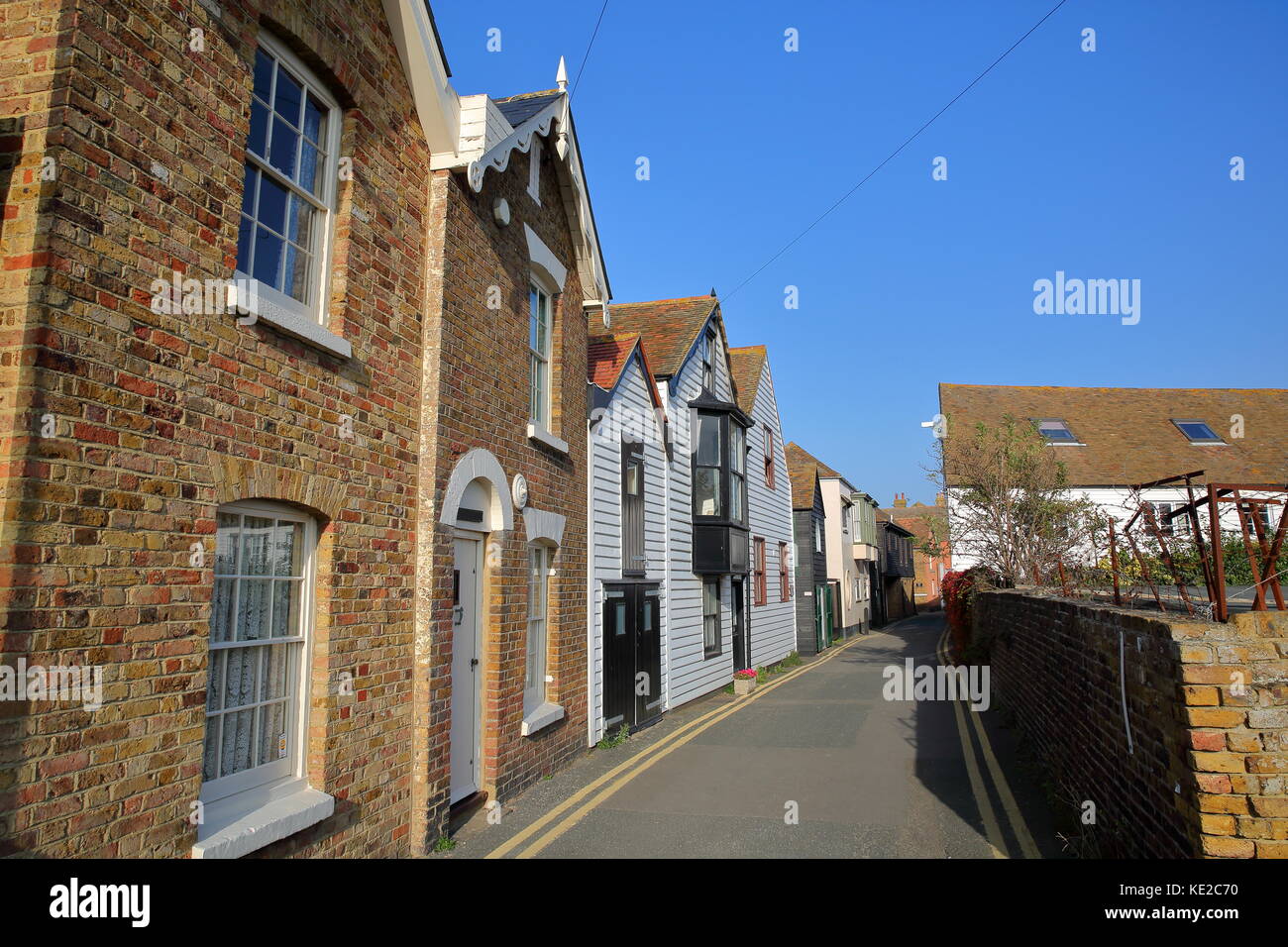 Sea street with traditional houses in Whitstable, UK Stock Photo - Alamy