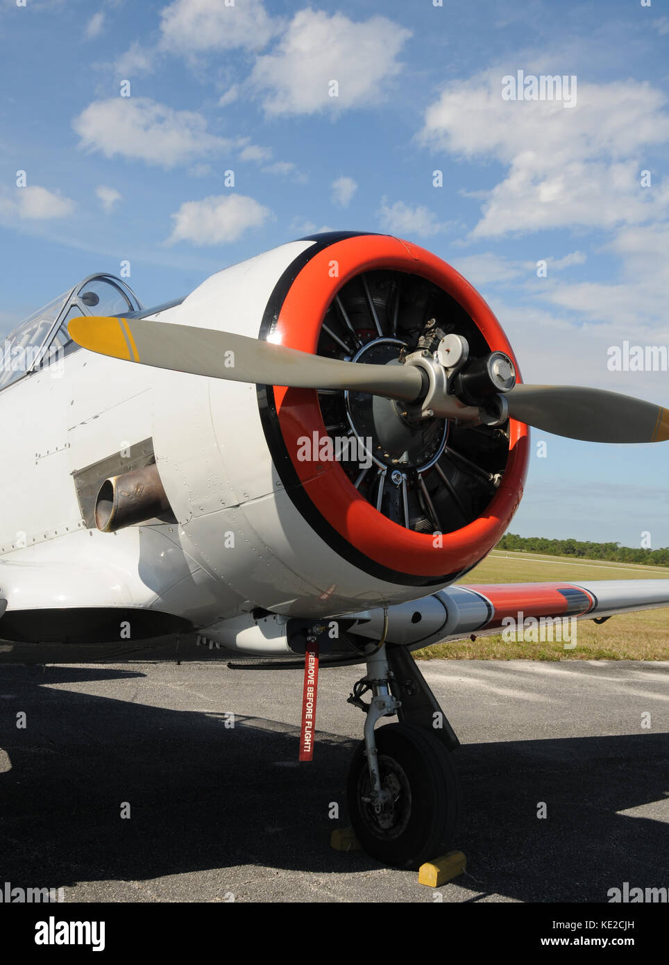 Vintage airplane engine and propeller view Stock Photo - Alamy