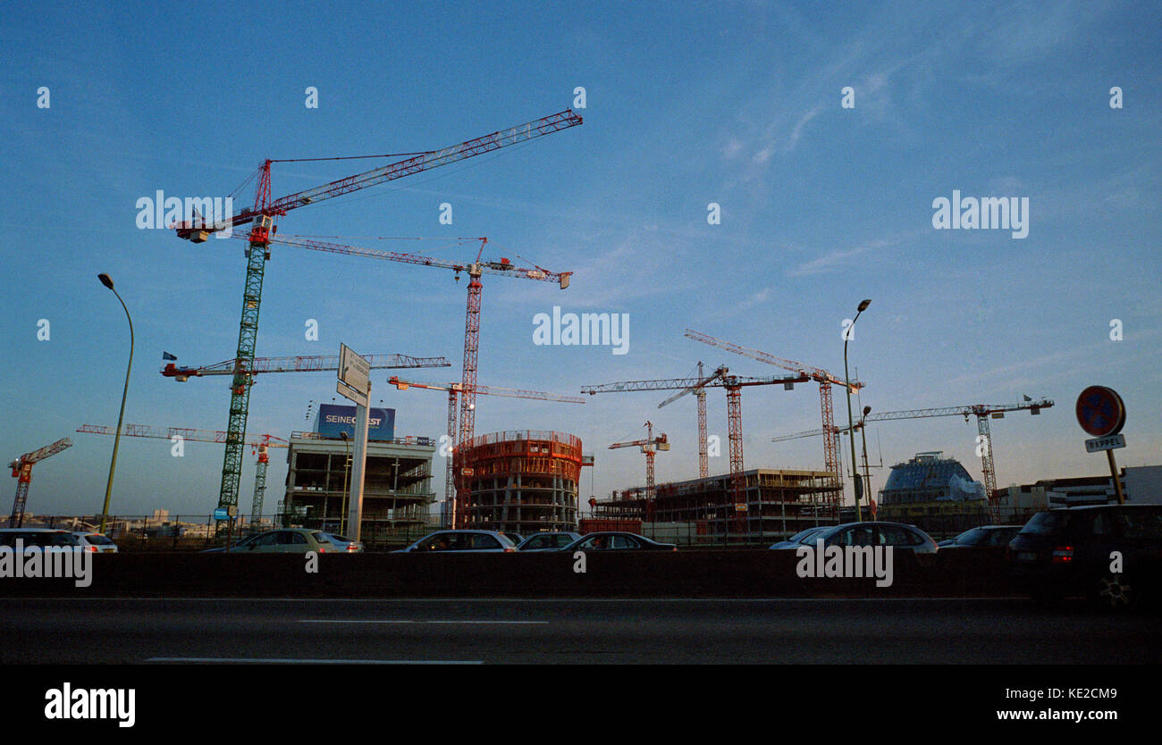 PARIS PERIPHERIQUE VIEW UPON MULTIPLE BUILDINGS RISING NEAR PORTE DE ...