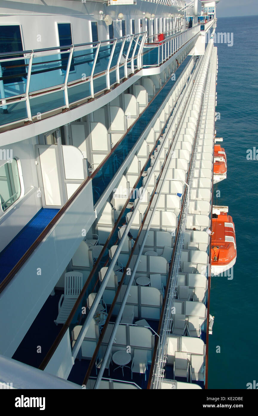 Passenger staterooms and balconies on ocean liner Stock Photo - Alamy