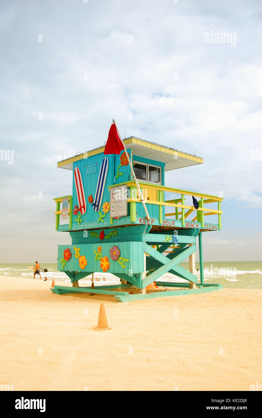 Lifeguard Station Miami Beach Stock Photo - Alamy
