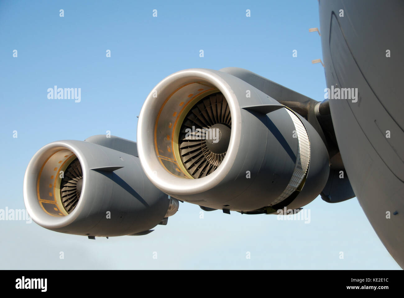 Giant jet engines C-17 Globemaster Stock Photo - Alamy
