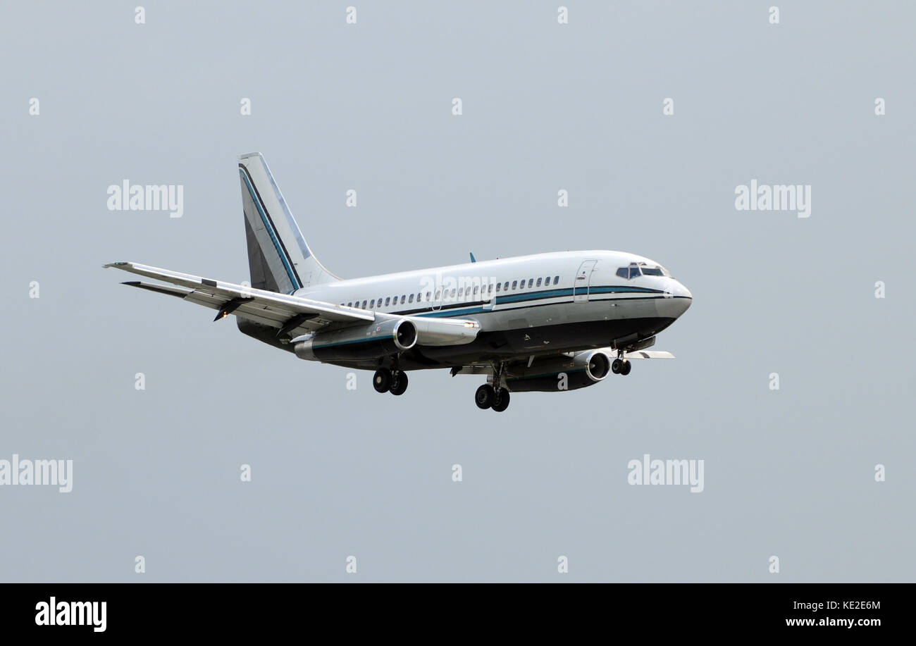 Passenger jet airplane in flight Stock Photo - Alamy