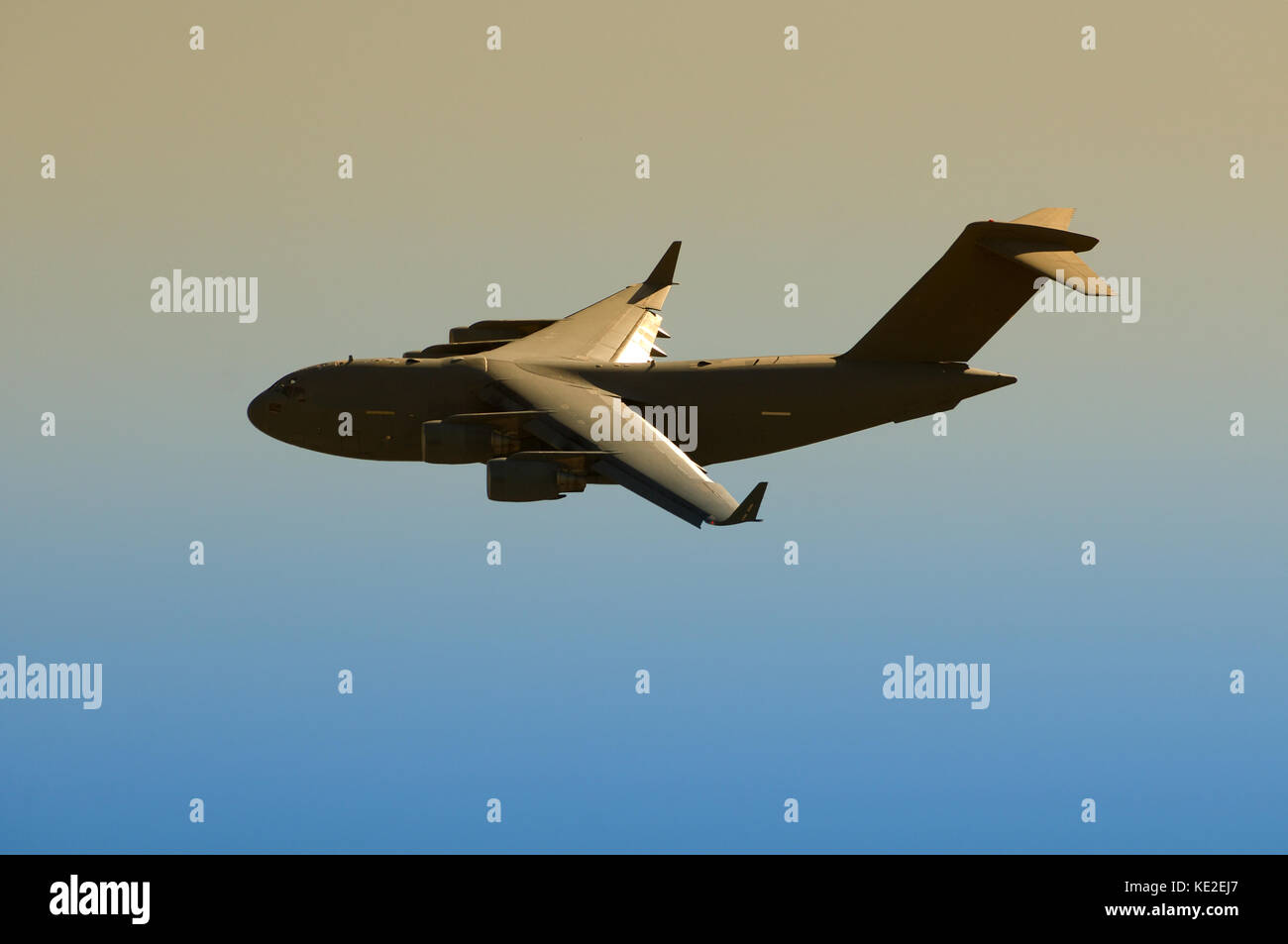 US Air Force cargo jet in twilight Stock Photo - Alamy
