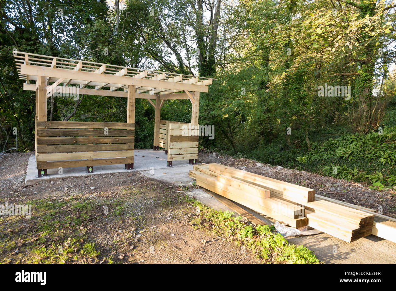 timber frame building detail of construction Stock Photo - Alamy