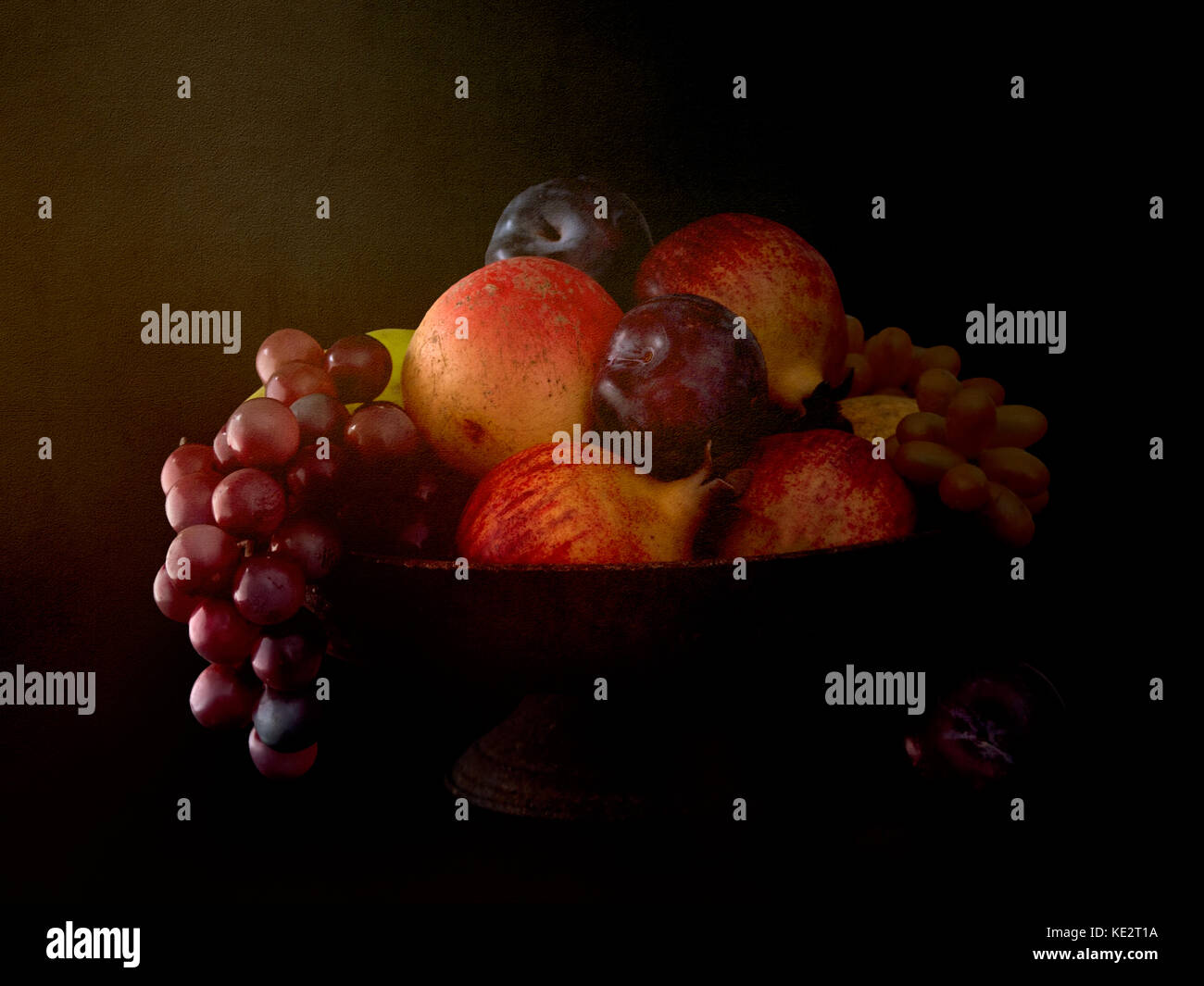 Fruit. Dramatic lighting Stock Photo - Alamy