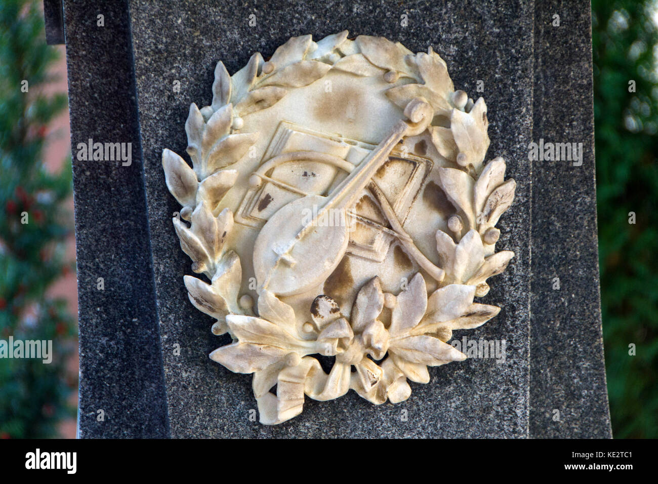 Monument coat arms in hi-res stock photography and images - Alamy
