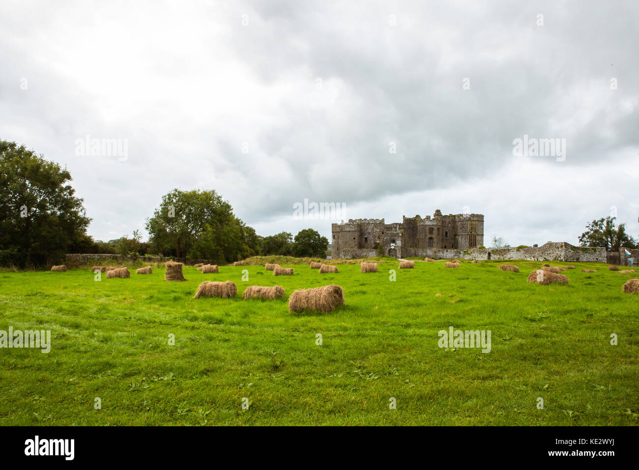 Carew inlet hi-res stock photography and images - Alamy