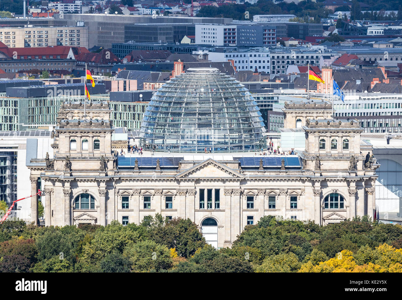 Large glass dome on the roof of German parliament building (Deutscher ...