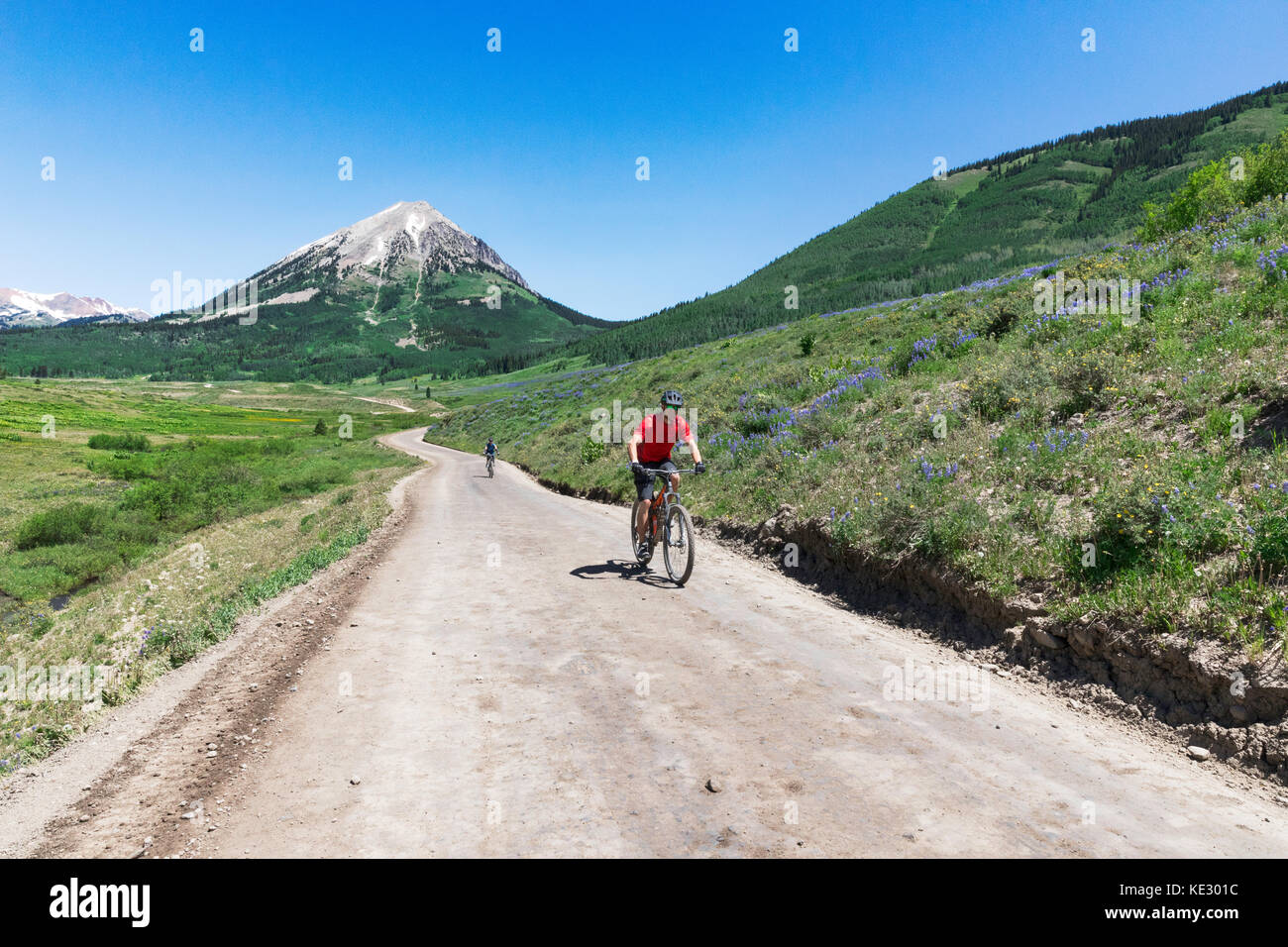 Empty road with bikes hi-res stock photography and images - Alamy
