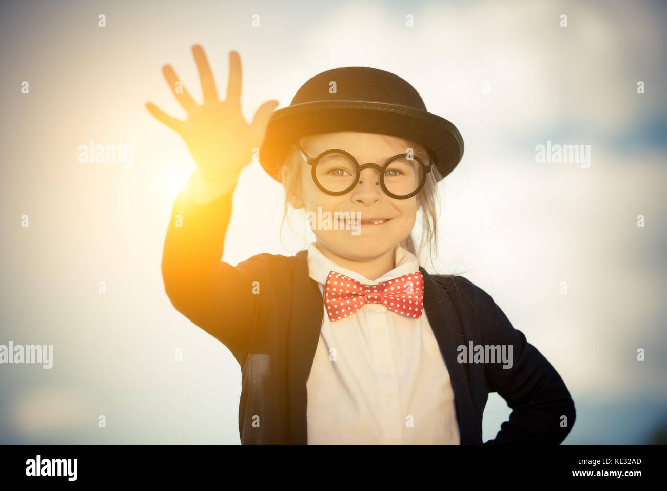Hello hand gesture hi-res stock photography and images - Alamy