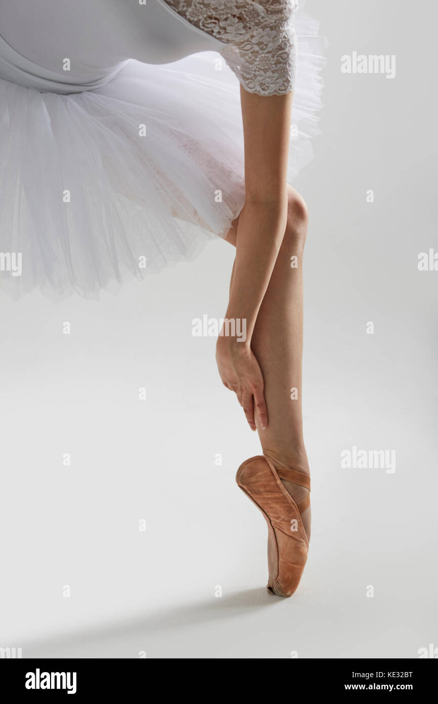 Side view of elegant ballerina Stock Photo - Alamy
