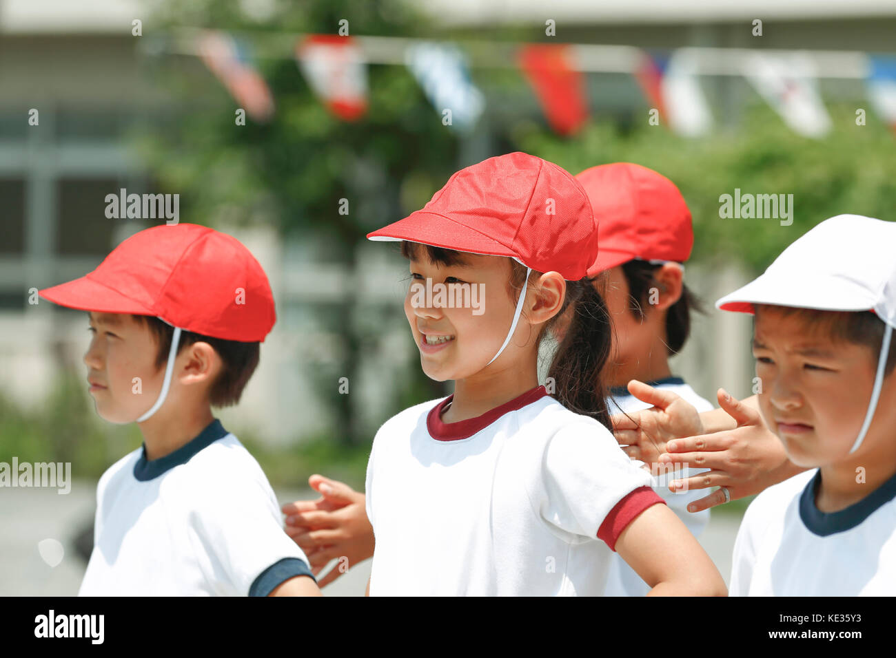 Japanese kids during school sports day Stock Photo - Alamy